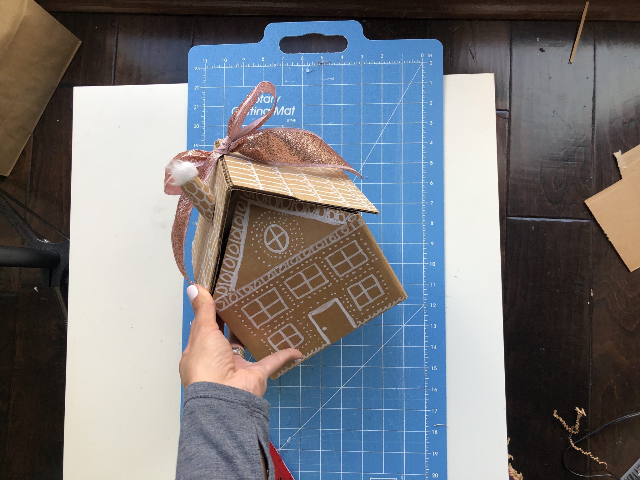 DIY Gingerbread Gift Boxes - Treehouse Threads